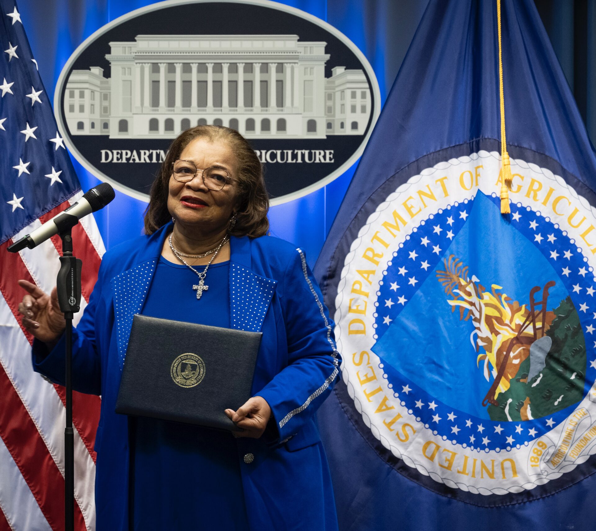 Alveda King - Black Women's Religious Activism